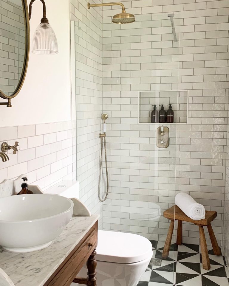 20 ideas de decoración para baños bonitos pequeños que amarás